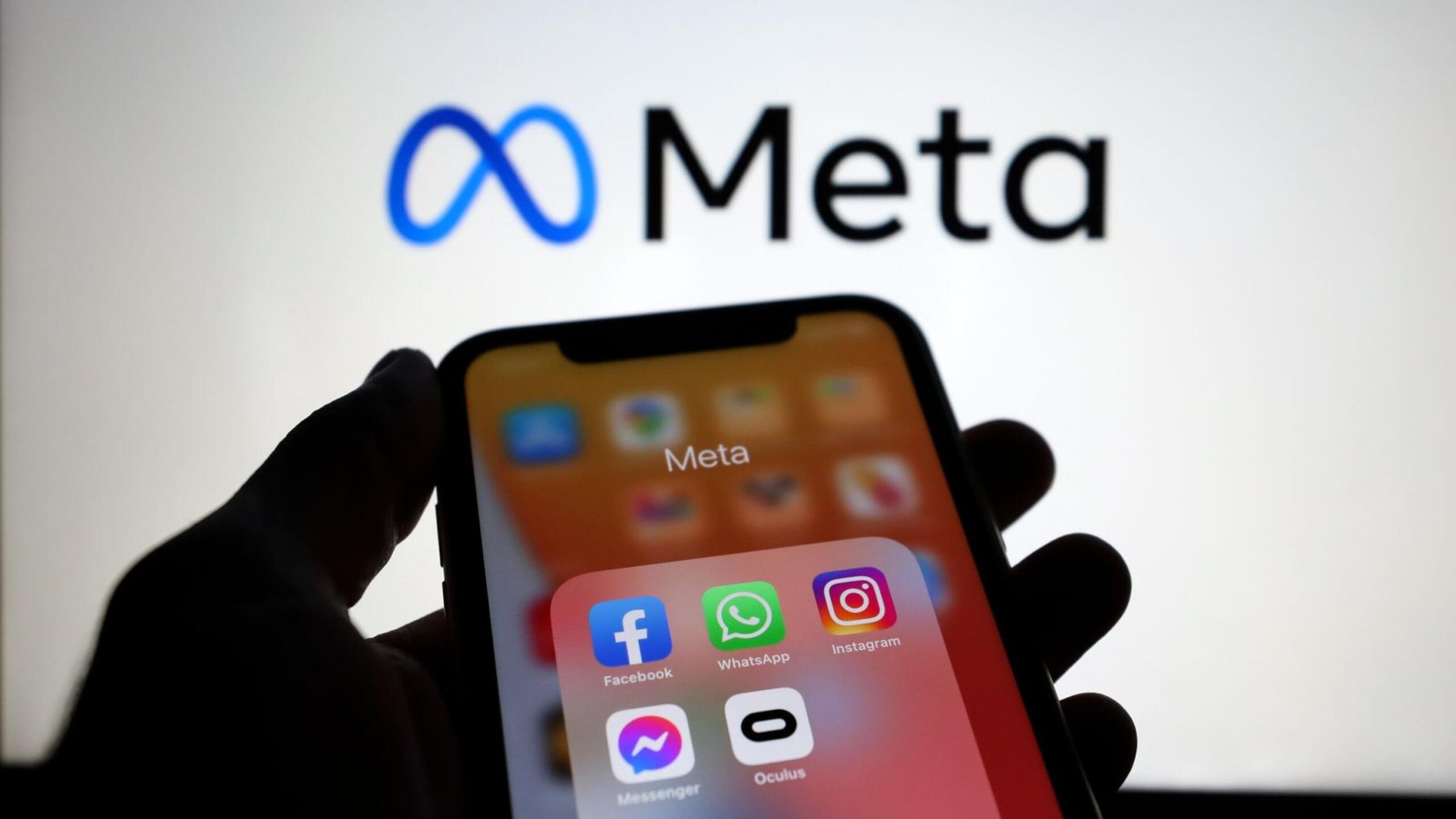 Meta to Offer Ad-Free Facebook and Instagram Subscriptions in Europe ...